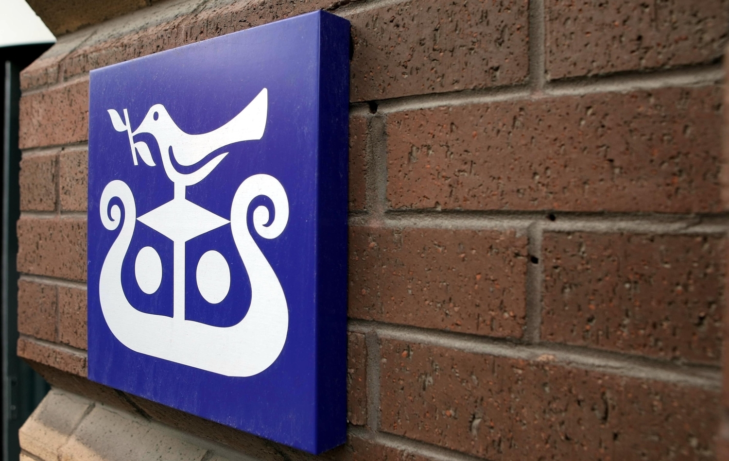 Staff to receive back payments from First Trust - Investigations ...