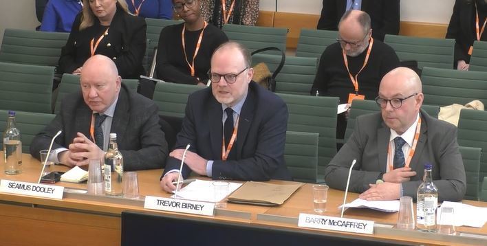 Review into surveillance of journalists 'does not go far enough' - Investigations & Analysis ...